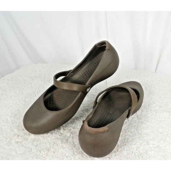 CROCS | Shoes | Crocs Womens Brown Solid Closed Toe Slip On Casual Mary ...